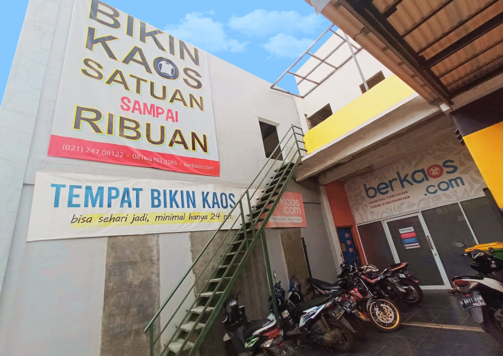 Custom Kaos Premium dengan Desain Sendiri, Satuan Hingga Ribuan